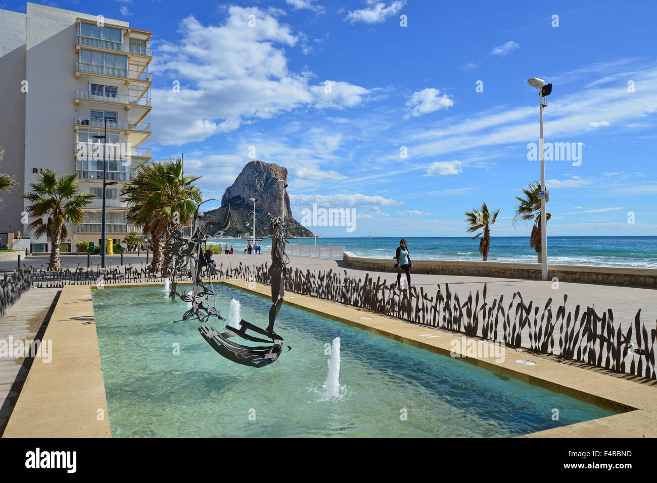 Fountain on Plaza de Colon, Calpe (Calp), Costa Blanca, Alicante ...
