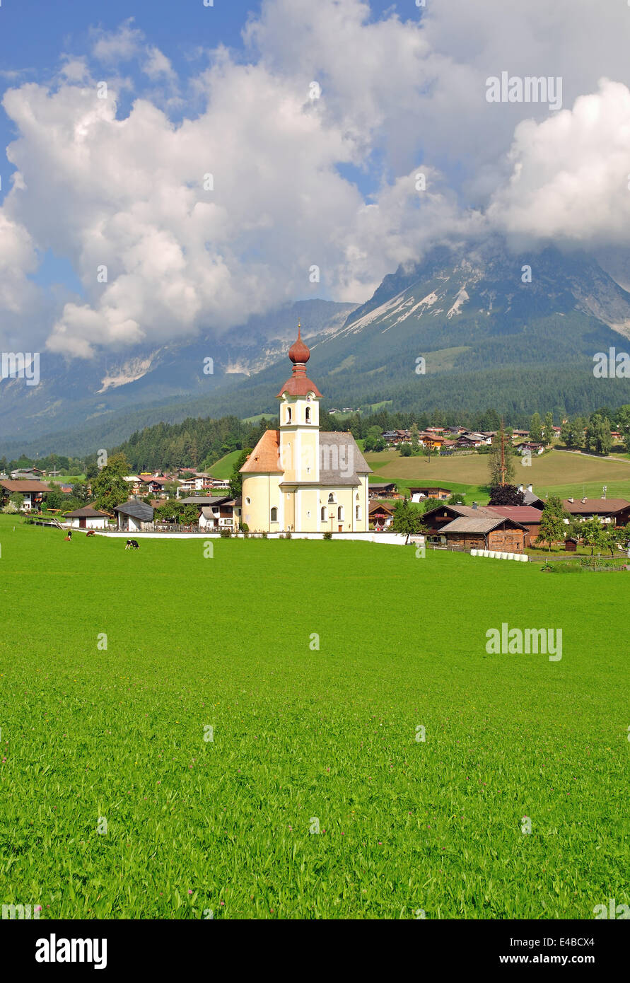 Going Am Wilden Kaiser Stock Photos & Going Am Wilden Kaiser Stock ...