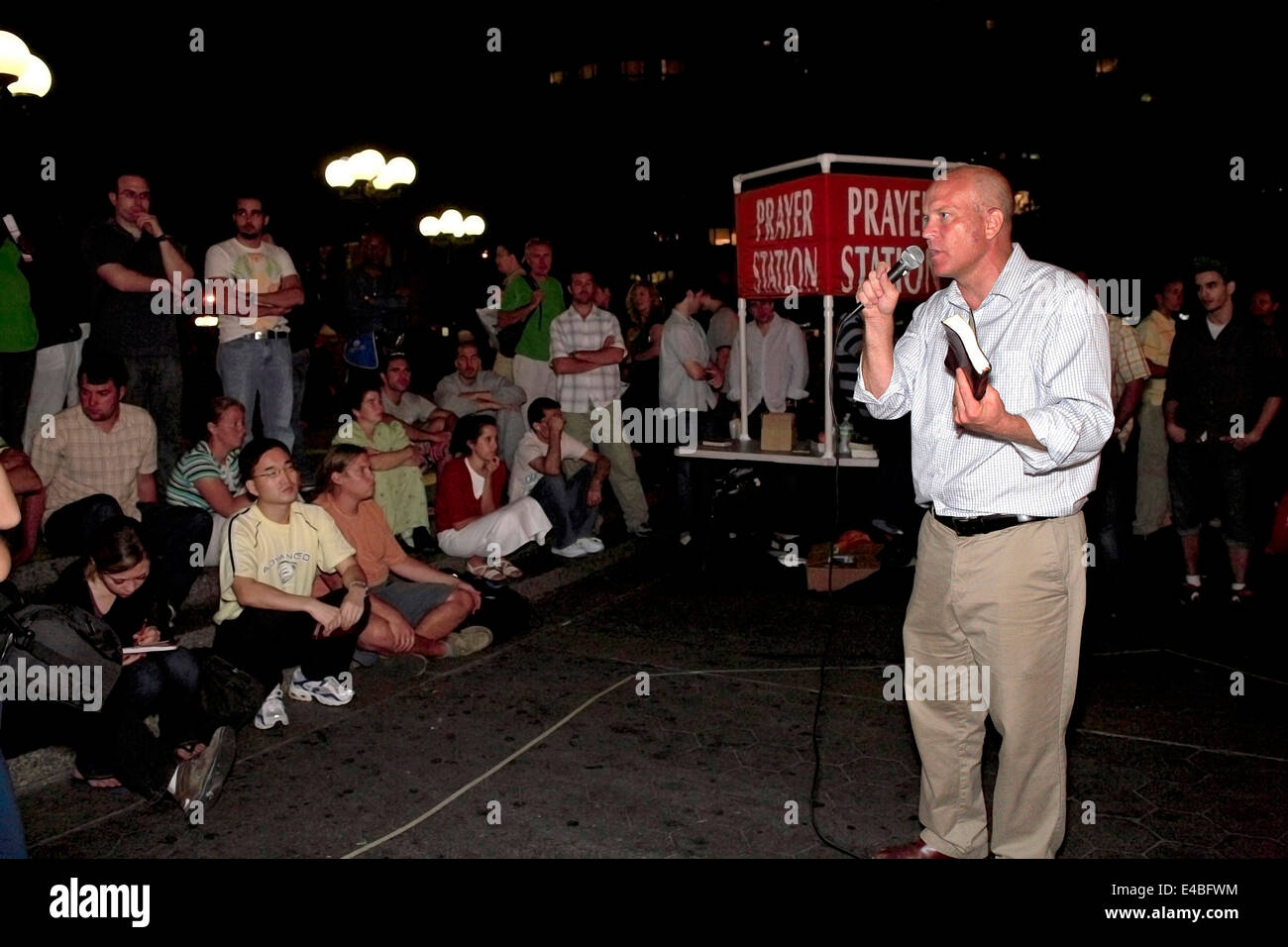 Open air preaching hi-res stock photography and images - Alamy