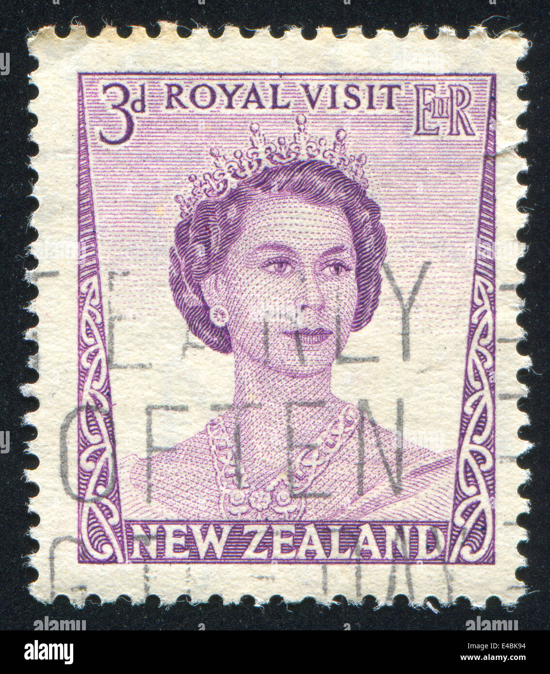 Queen elizabeth 1953 stamp hi-res stock photography and images - Alamy