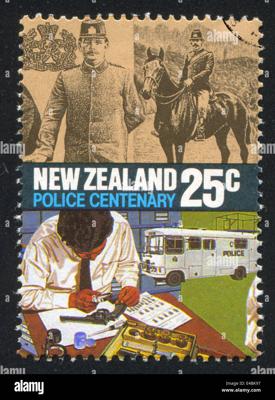 New zealand police badge hi-res stock photography and images - Alamy