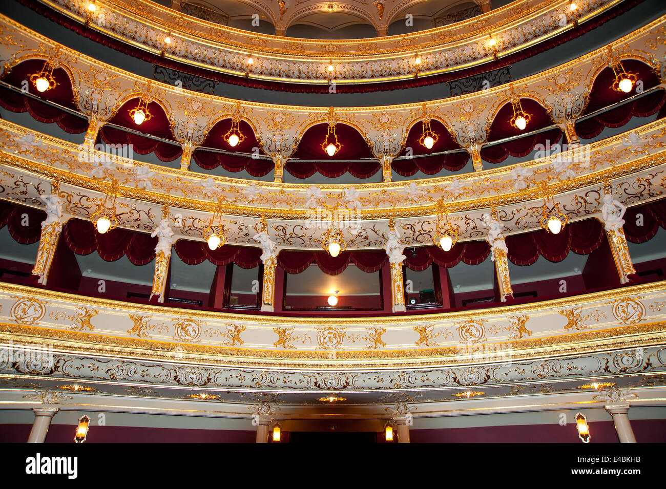 Luxury auditorium hi-res stock photography and images - Alamy