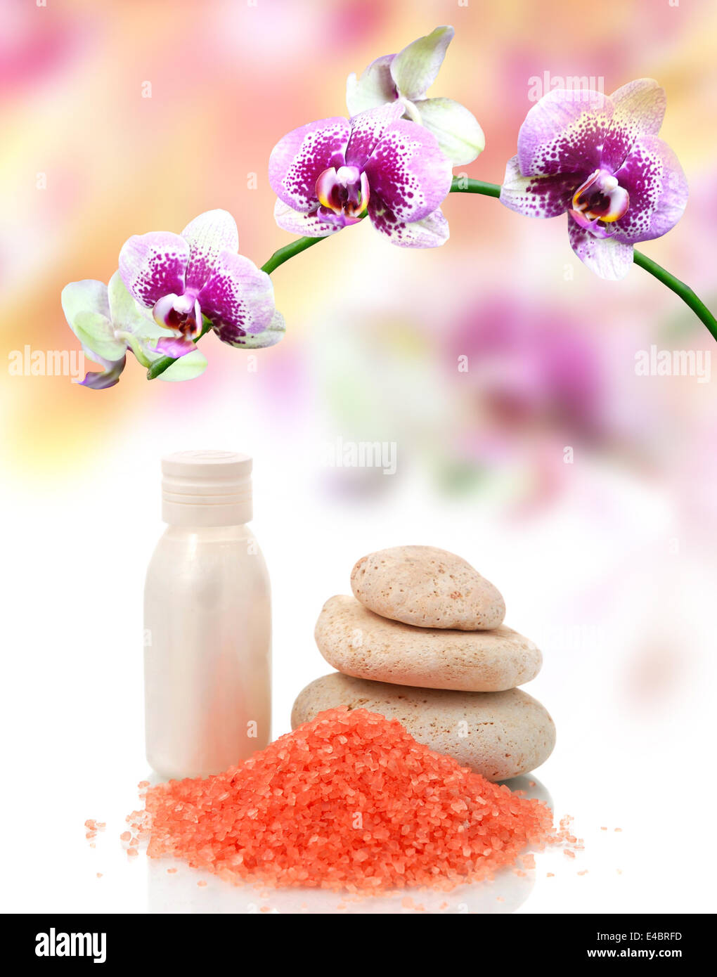 Spa treatment and flower Stock Photo - Alamy