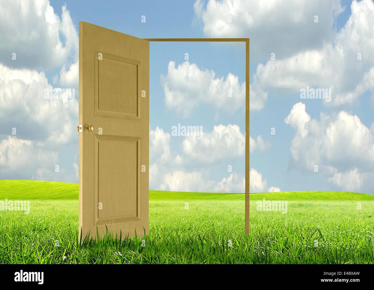 Opened door hi-res stock photography and images - Alamy