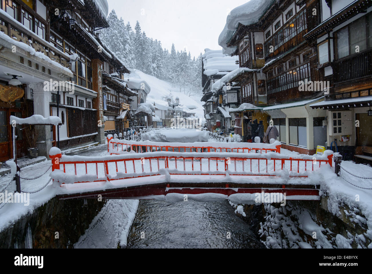 Ginzan onsen hi-res stock photography and images - Alamy
