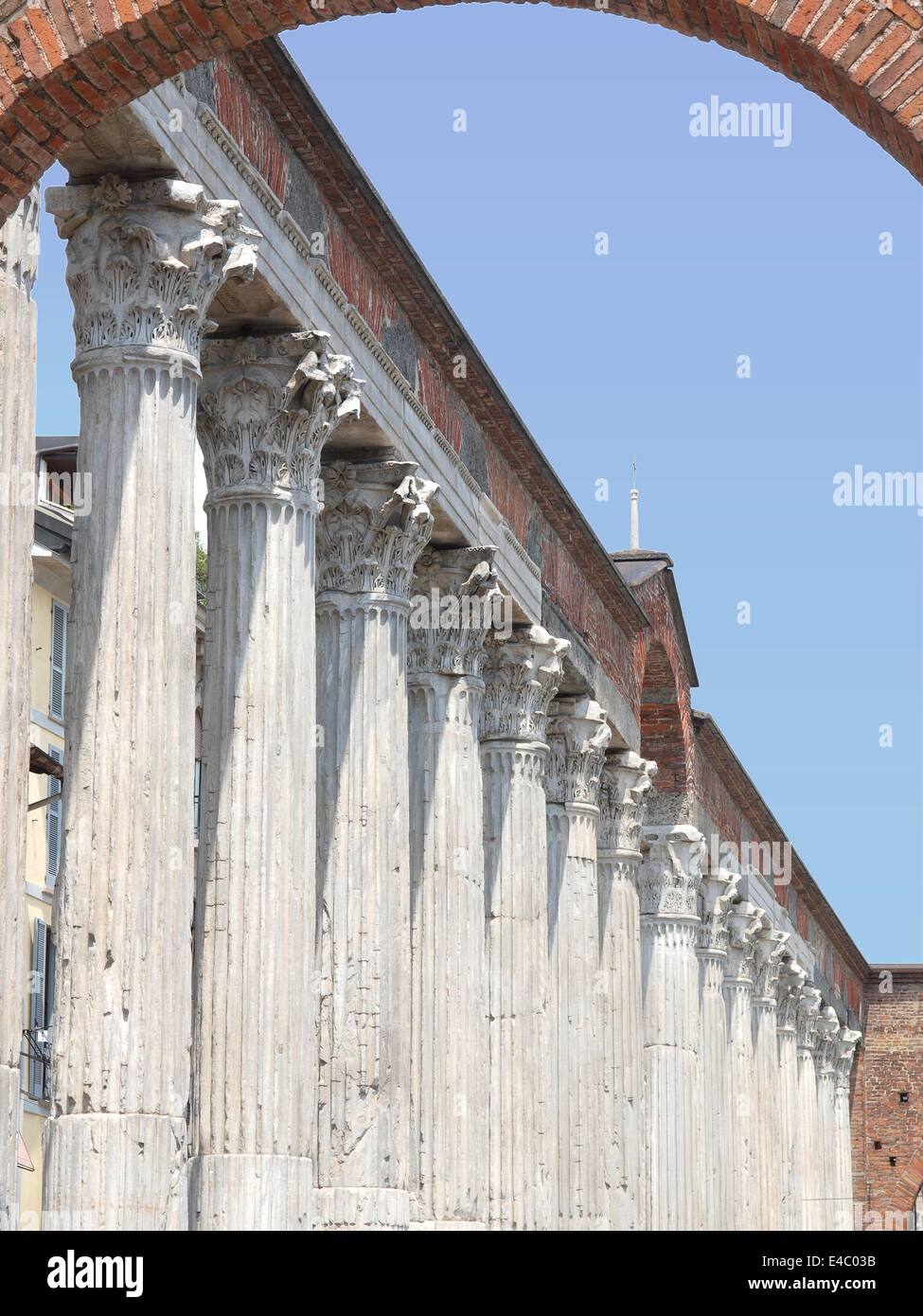 Colonne milano hi-res stock photography and images - Alamy