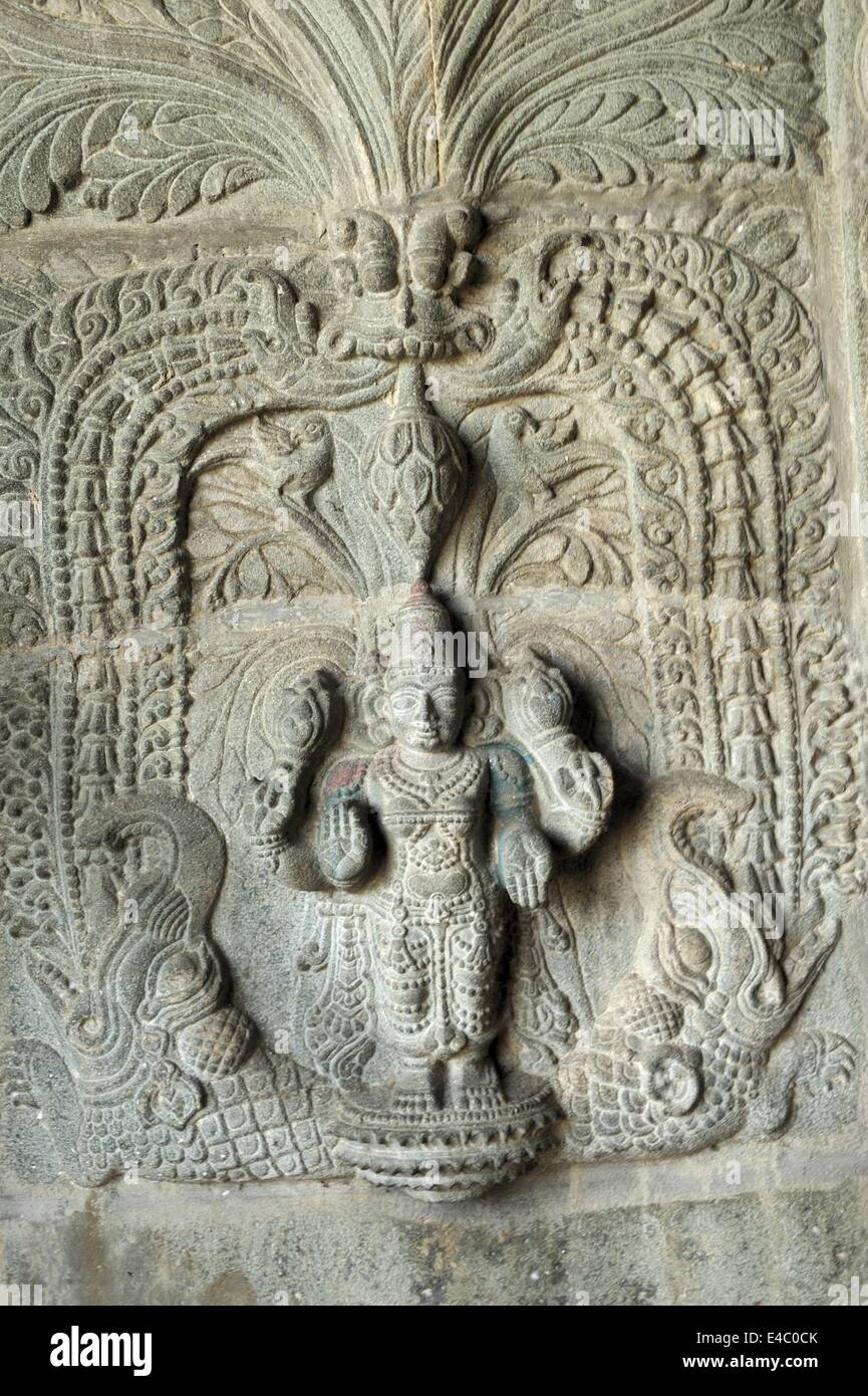 Gopuram of kapaleeshwarar temple hi-res stock photography and images ...