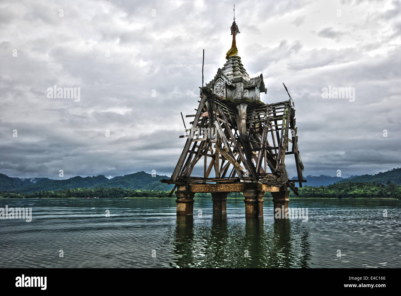Hdr temple hi-res stock photography and images - Alamy