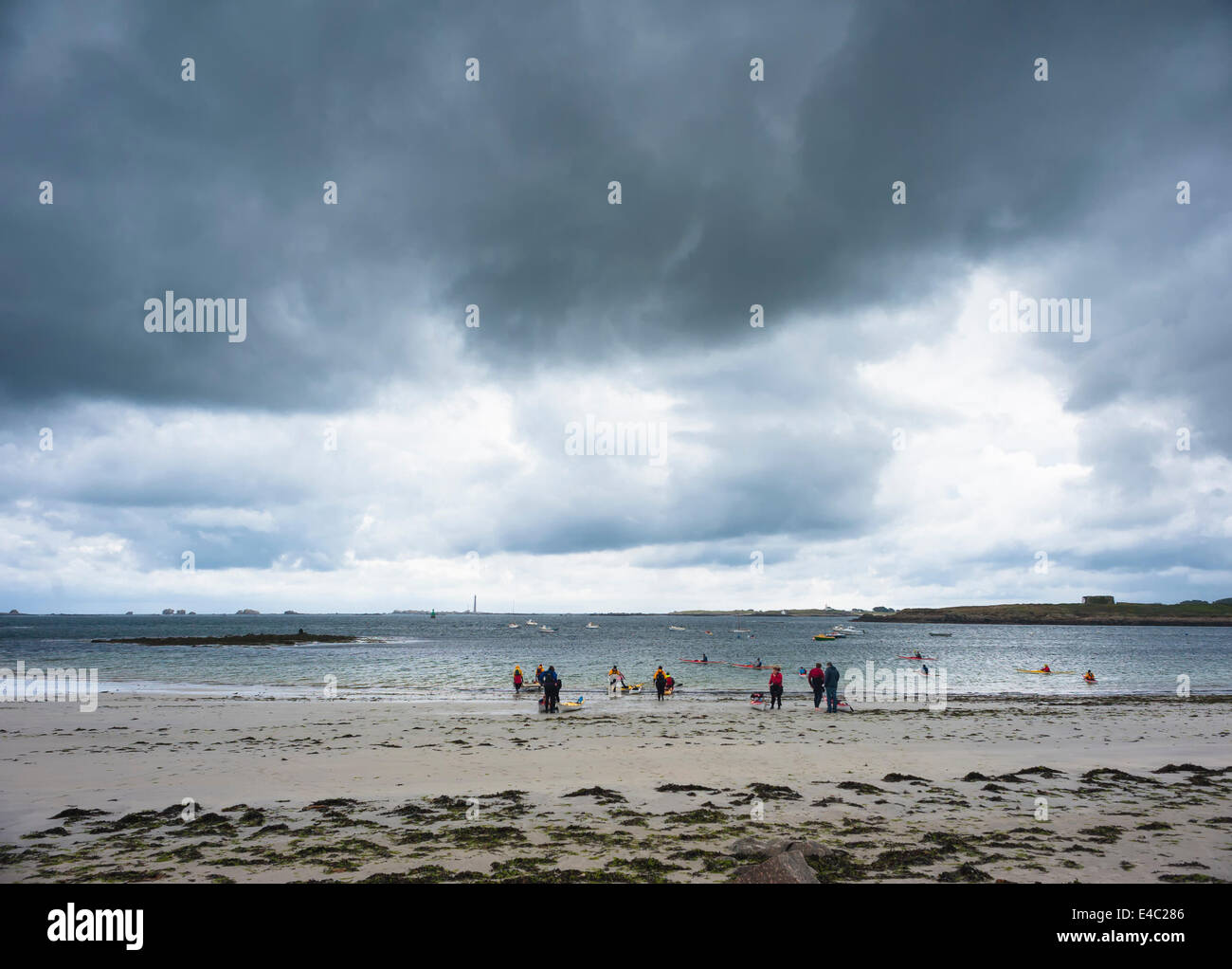 Claudy day on Atlantic coast. Landeda, Brittany, France Stock Photo - Alamy
