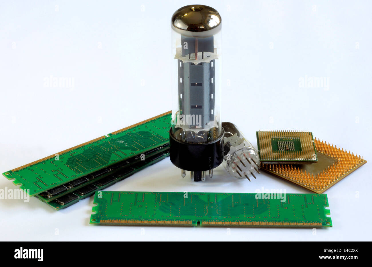 Electronic tubes hi-res stock photography and images - Alamy