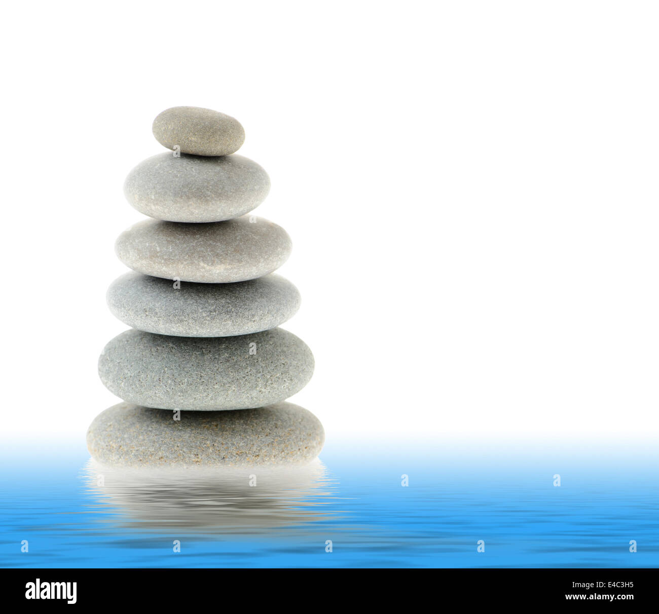 Pebble water hi-res stock photography and images - Alamy