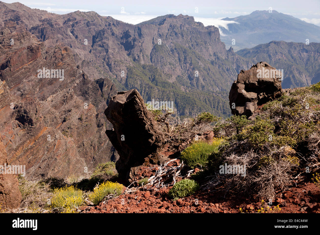 Crater de taburiente hi-res stock photography and images - Alamy