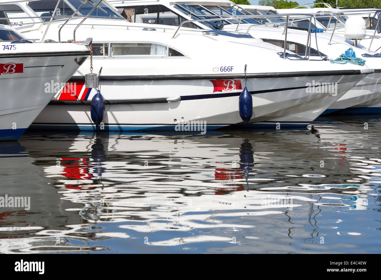 Wroxham norfolk broads boat hi-res stock photography and images - Alamy