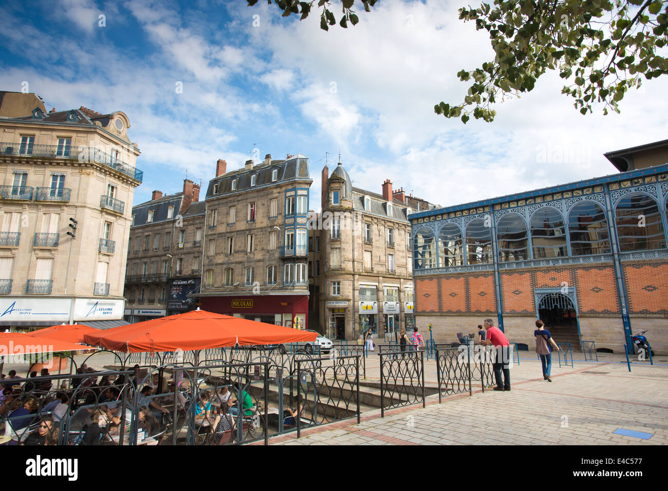 La place de la Motte, Limoges, Limousin, Haute-Vienne, France Stock ...