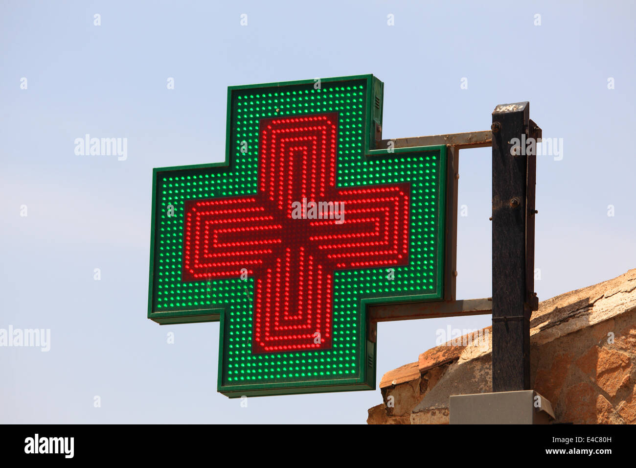 Illuminated pharmacy sign Stock Photo - Alamy