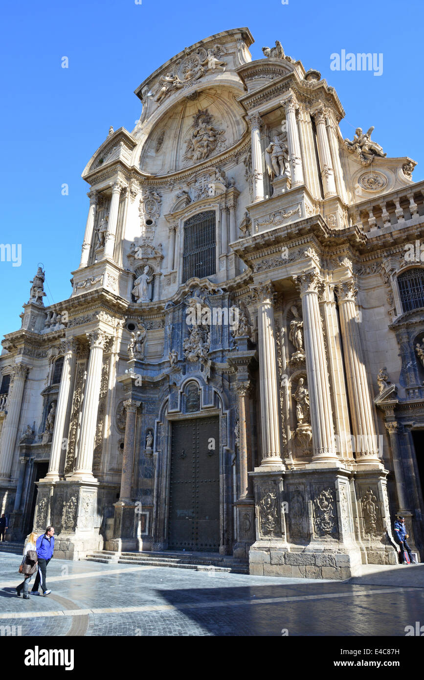 Hispanic baroque hi-res stock photography and images - Alamy