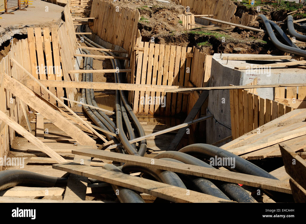Laying underground pipe hi-res stock photography and images - Alamy
