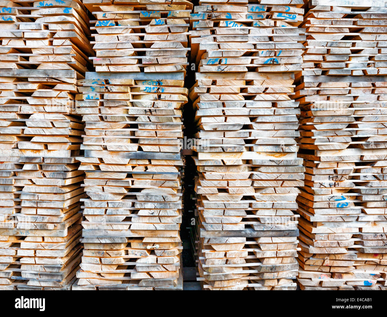Stack of wooden boards at the lumber yard Stock Photo - Alamy