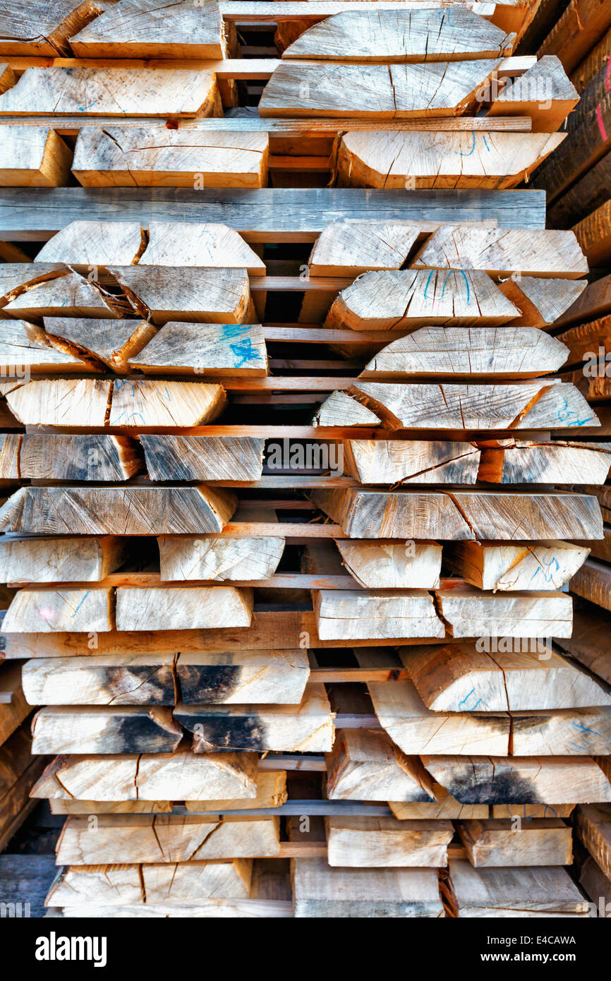 Stack of wooden planks at the lumber yard Stock Photo - Alamy