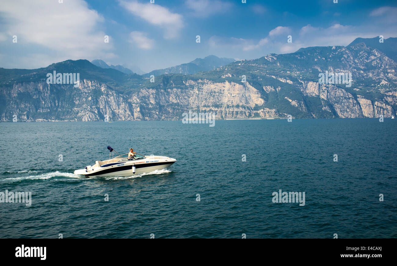Italian speedboat hi-res stock photography and images - Alamy