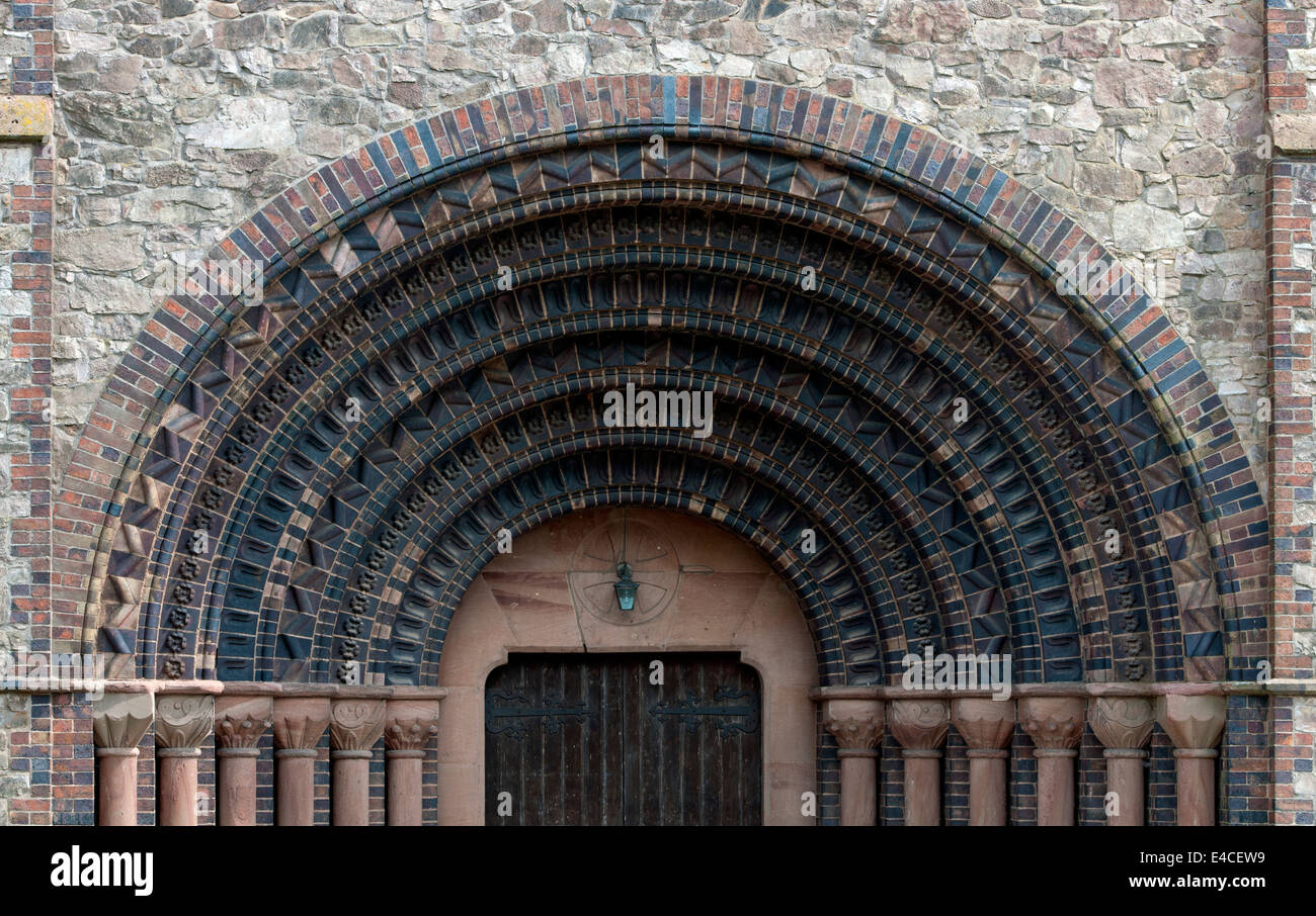 The West Door of Holy Trinity Church, Hartshill, Warwickshire, UK Stock ...