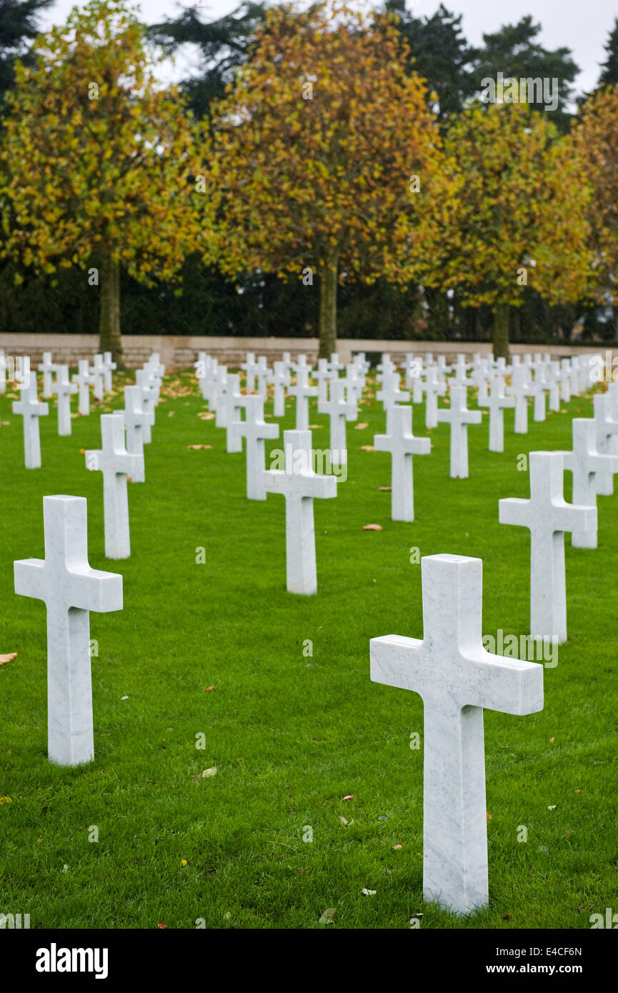 American wwi cemetery hi-res stock photography and images - Alamy