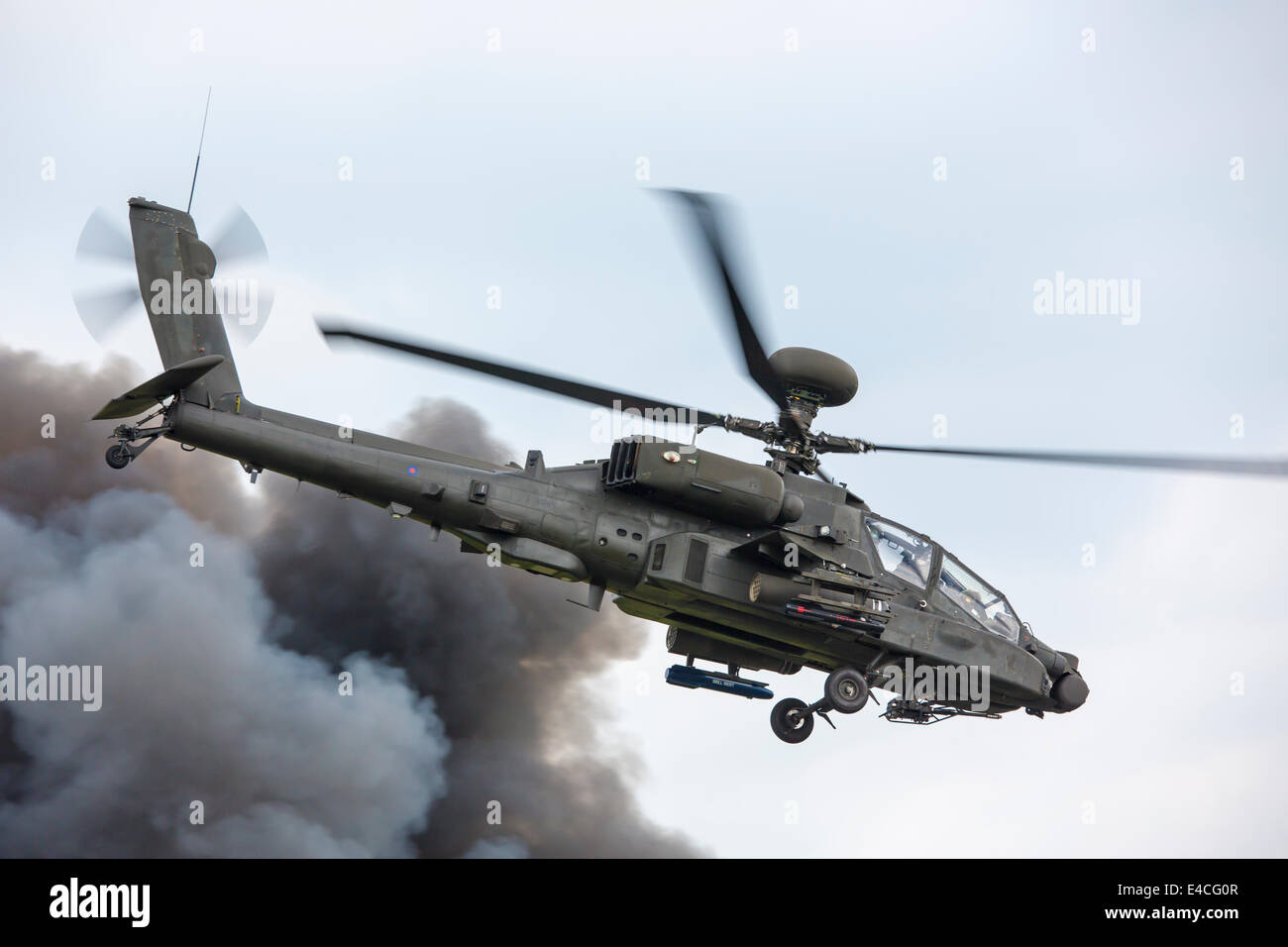 British Army Boeing Longbow Apache Stock Photo - Alamy