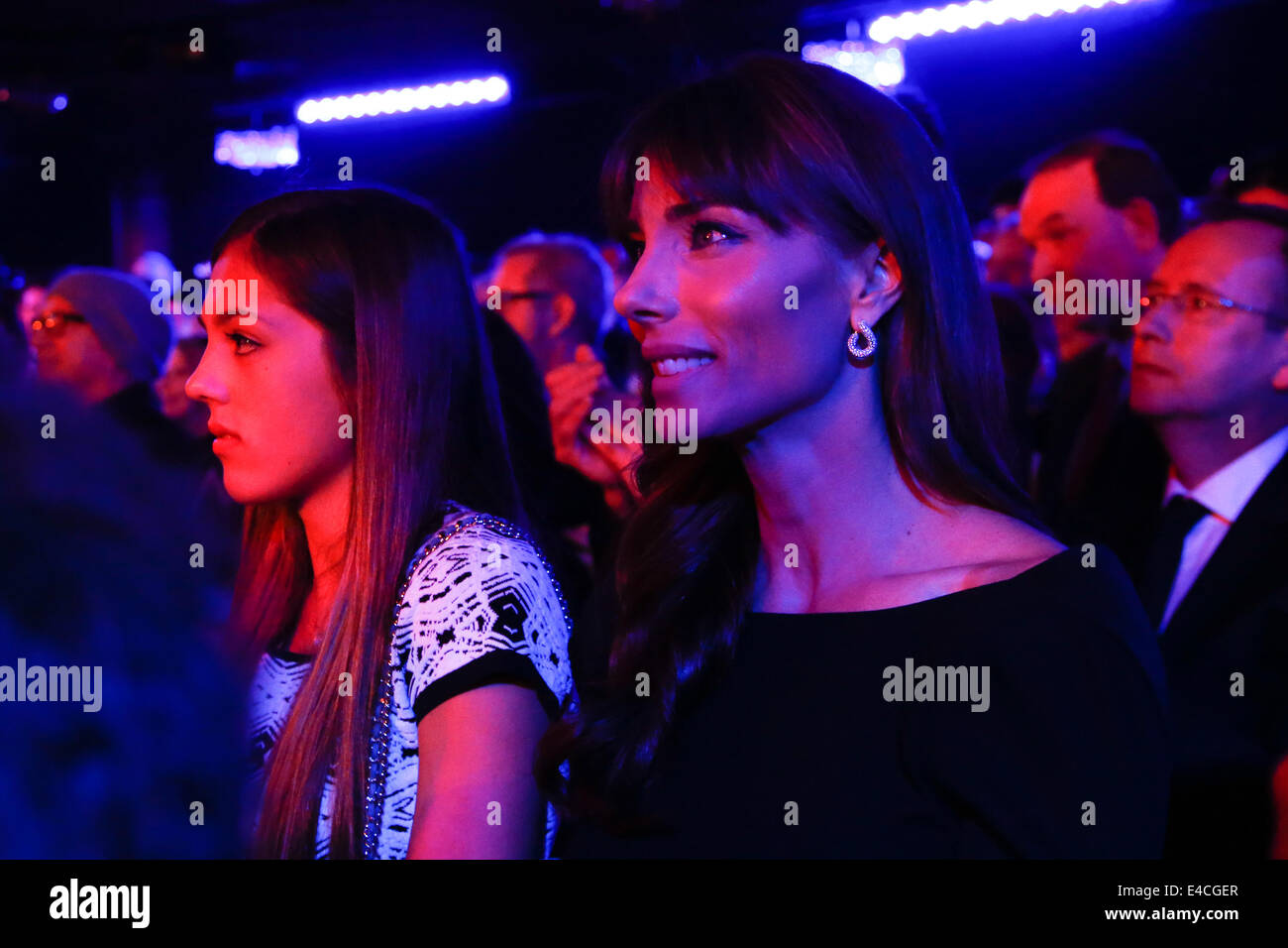 Model Jennifer Flavin (R) and daughter attend the 'Rocky' Broadway ...