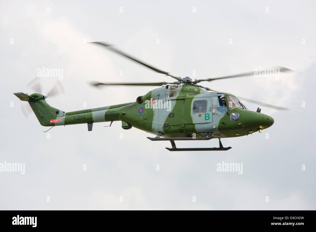 British army lynx hi-res stock photography and images - Alamy