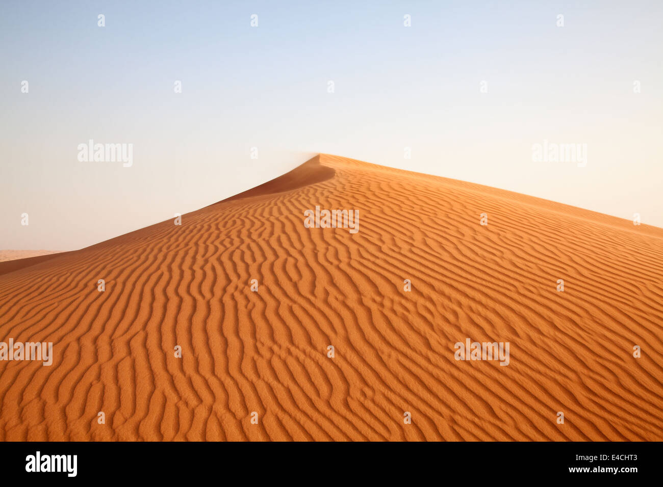 Red sand "Arabian desert" near Dubai, United Arab Emirates Stock Photo ...