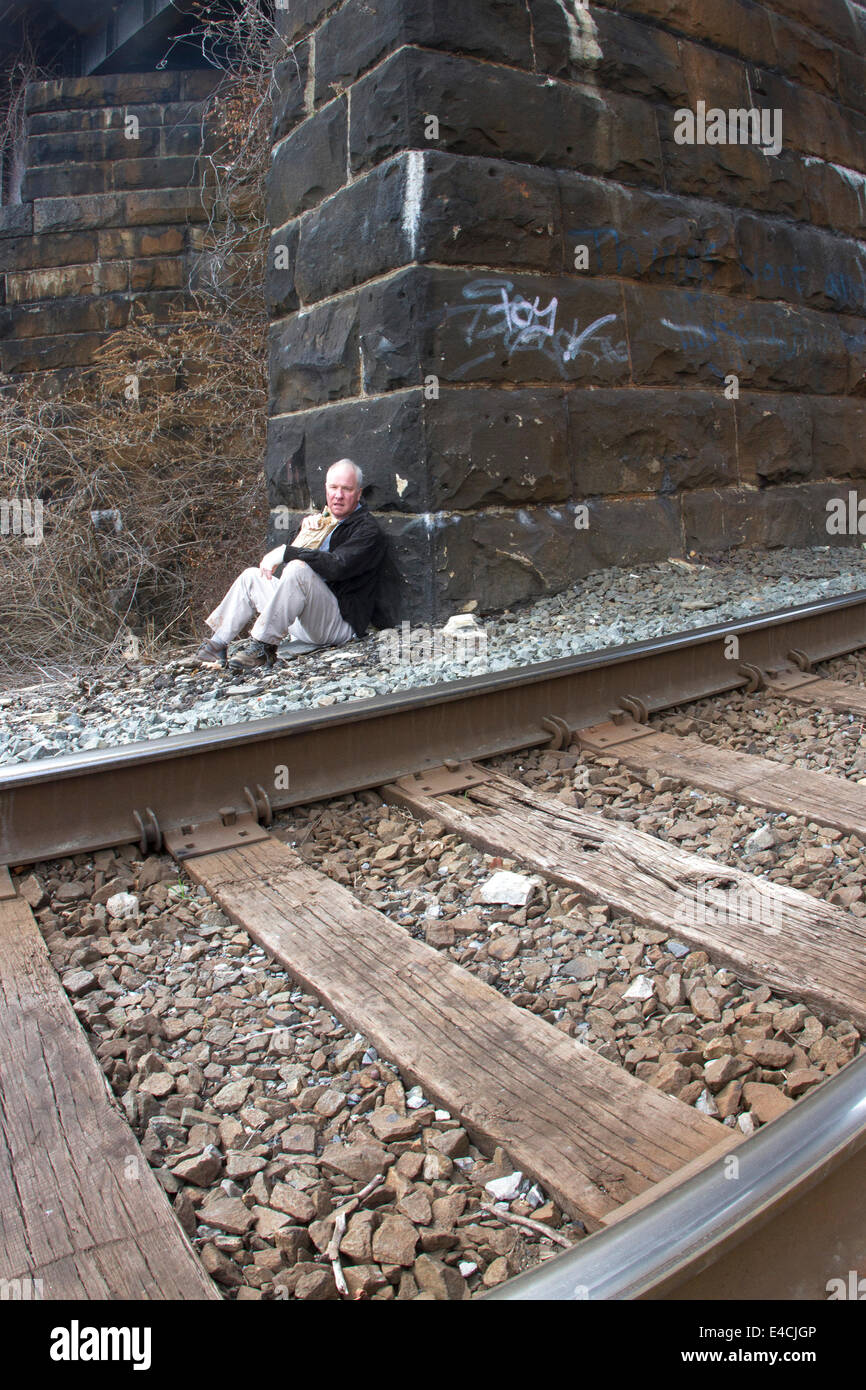 Homeless under bridge hi-res stock photography and images - Alamy