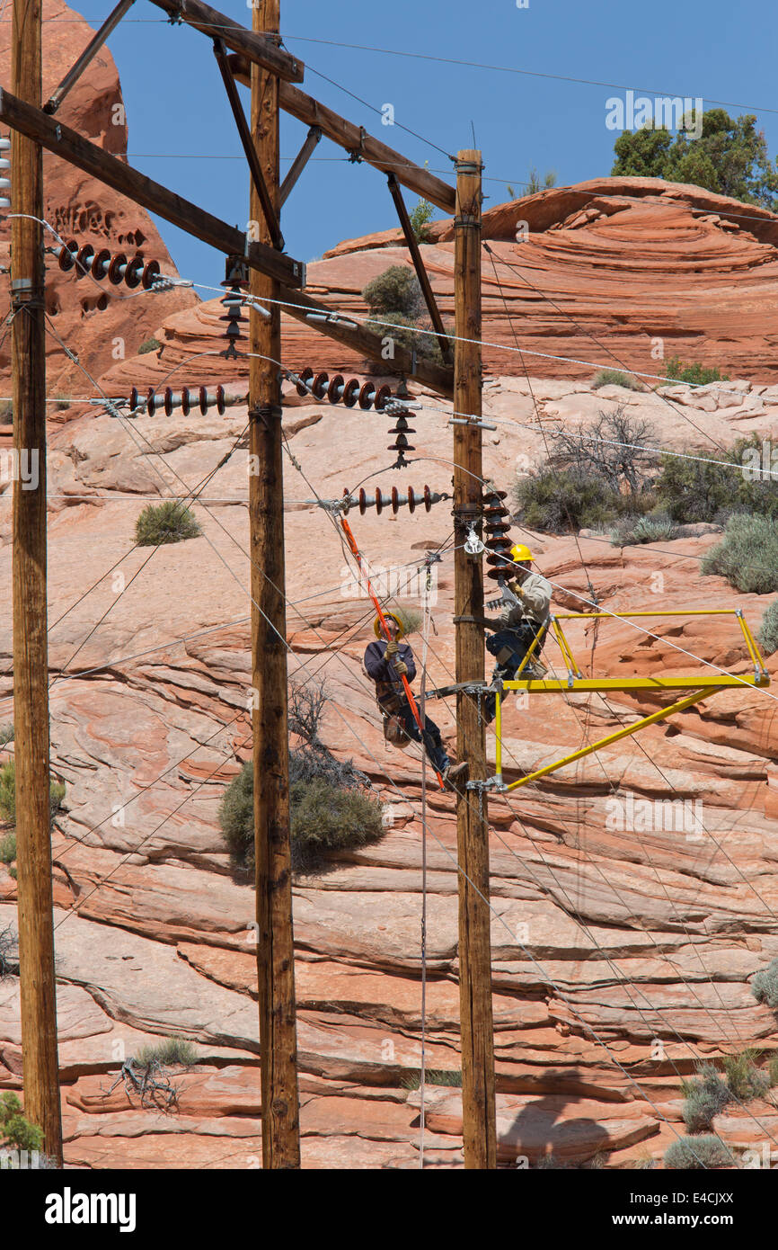 Escalante, Utah - Workers string wires for a high voltage electrical ...