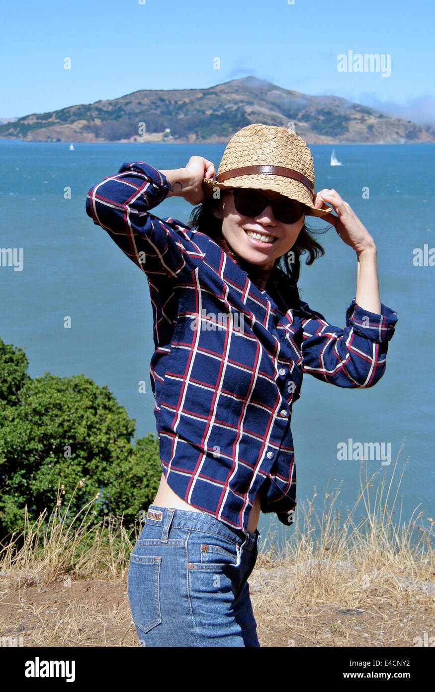 Pretty chinese woman hi-res stock photography and images - Alamy