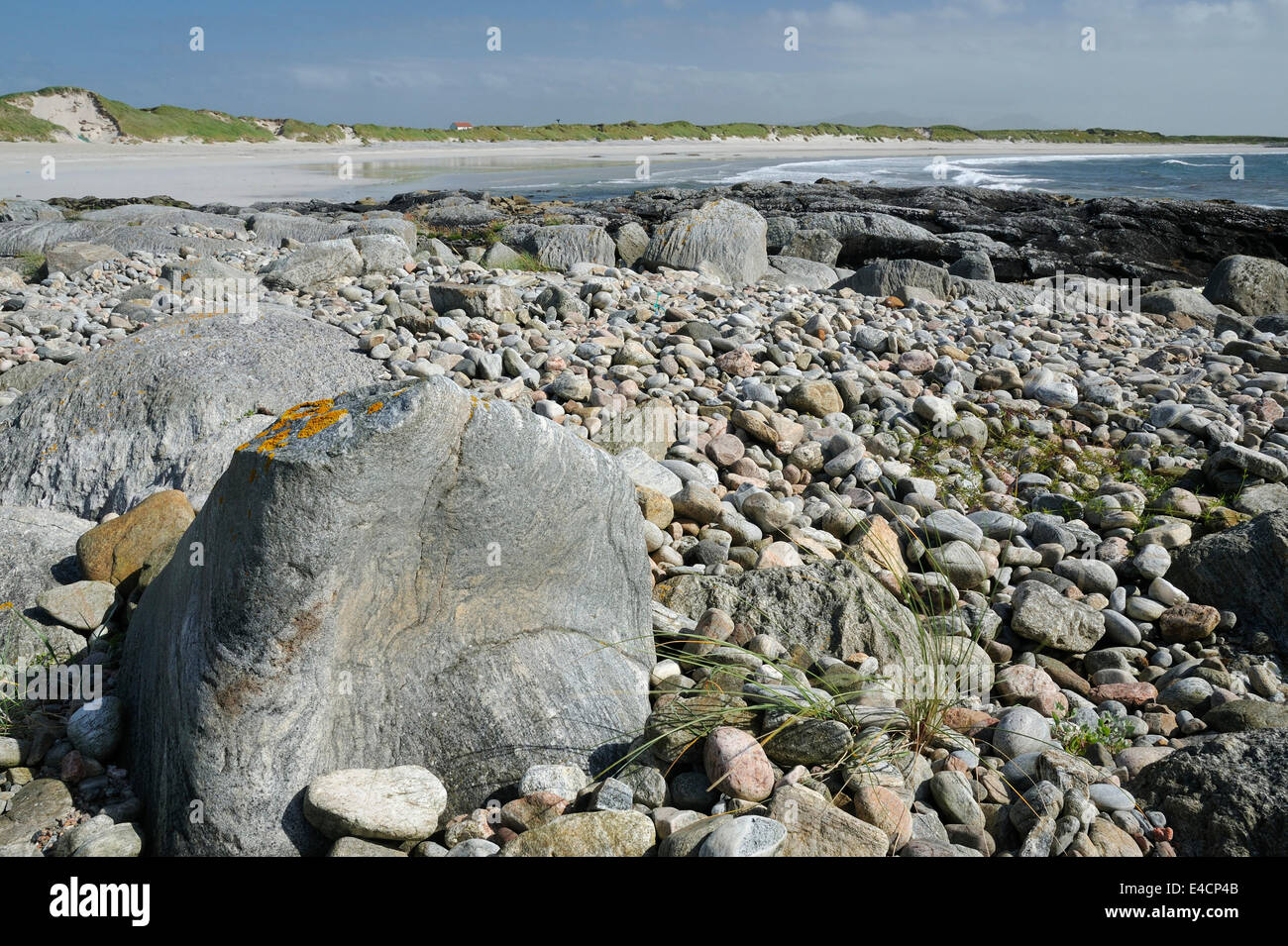 White Shell Sand Beach & Rocky shore of Culla Bay, Benbecula, Outer ...