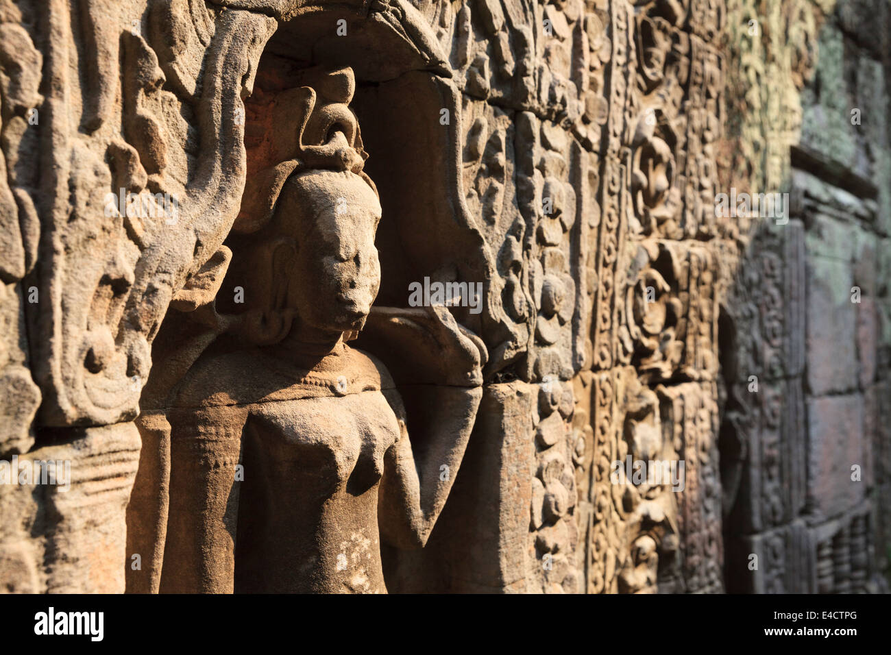 Apsarasa hi-res stock photography and images - Alamy