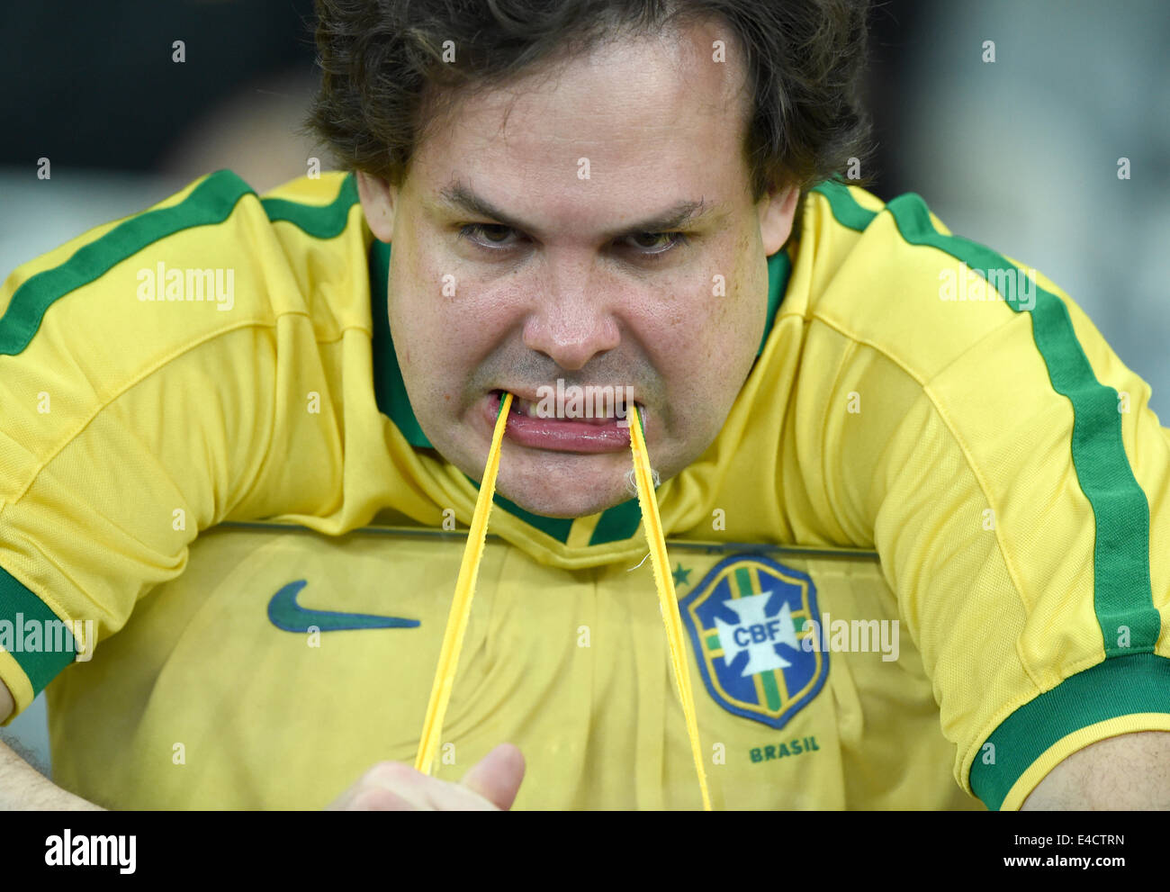 Sad brazilian fan hi-res stock photography and images - Alamy