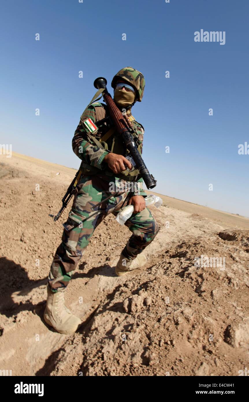 Kirkuk, Iraq. 7th July, 2014. Soldier holding an RPG from the Kurdish ...