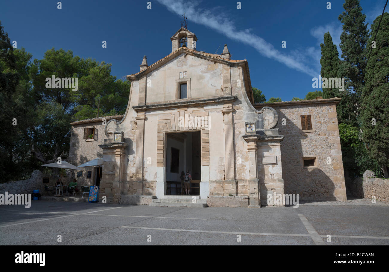 The Calvario Chapel (Eglesia del Calvari) in Pollensa, Majorca ...