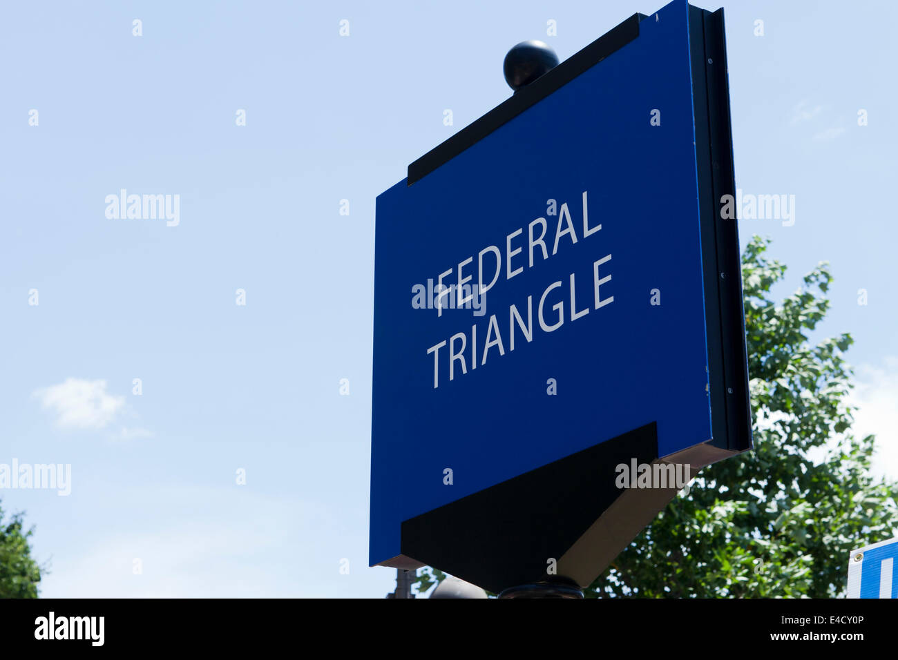 Federal triangle hi-res stock photography and images - Alamy