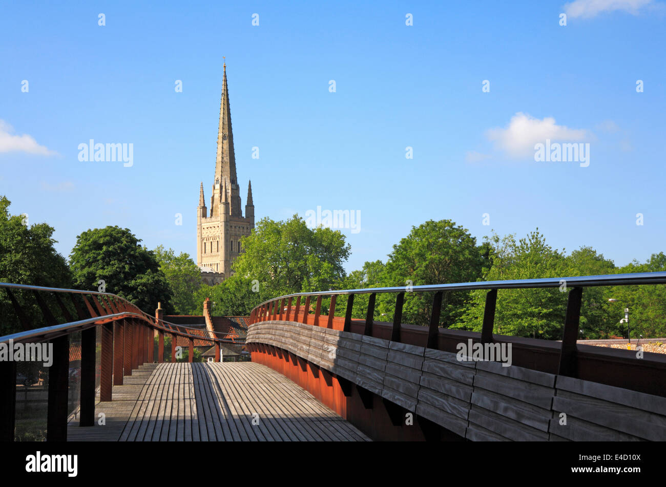 Norwich jarrold bridge hi-res stock photography and images - Alamy