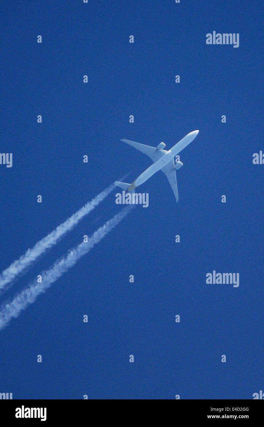 The aircraft Boeing B777 Singapore Airlines. (CTK Photo/Rostislav ...