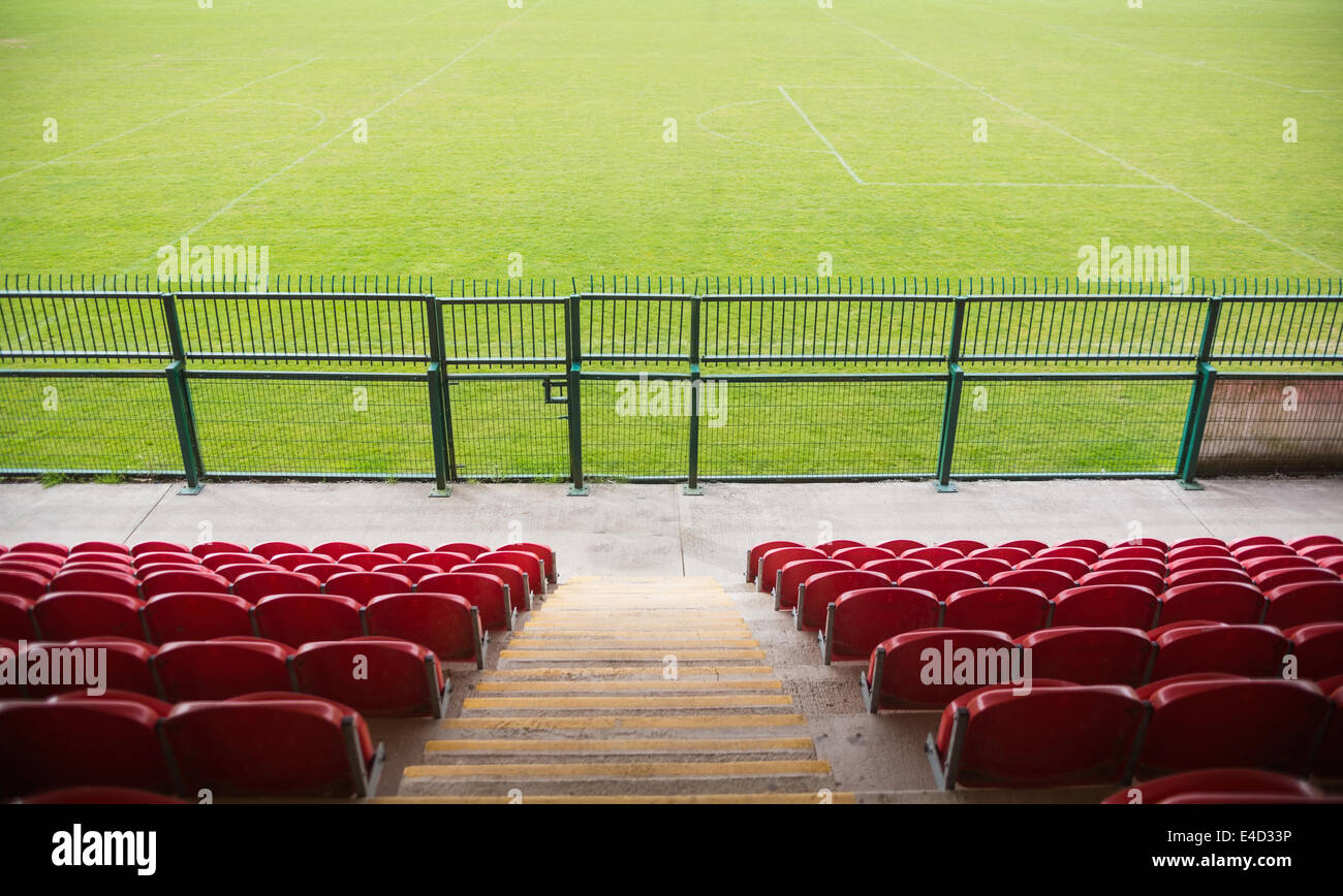 Bleachers sport hi-res stock photography and images - Alamy