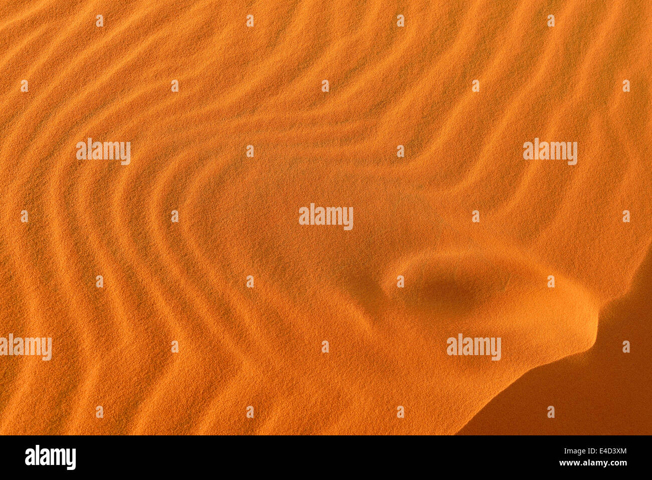 Sand ripples, texture on a sand dune, Tassili n'Ajjer, Sahara desert ...