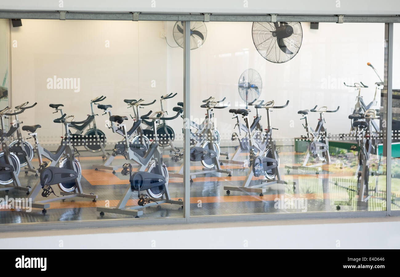 Empty fans hi-res stock photography and images - Alamy