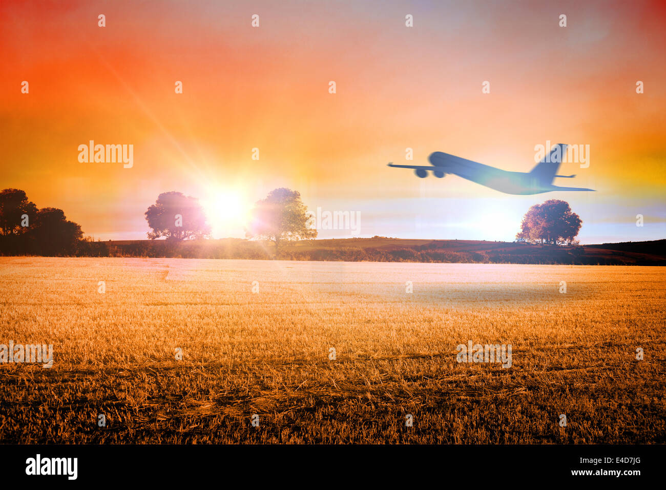 Airplane taking off sunrise hi-res stock photography and images - Alamy