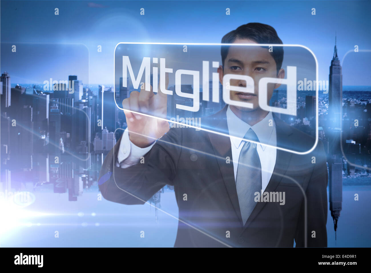 Businessman presenting the word member in german Stock Photo - Alamy