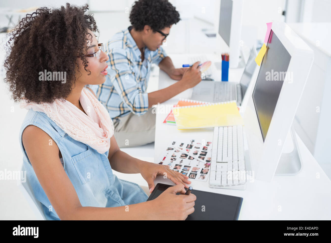 Happy design hi-res stock photography and images - Alamy