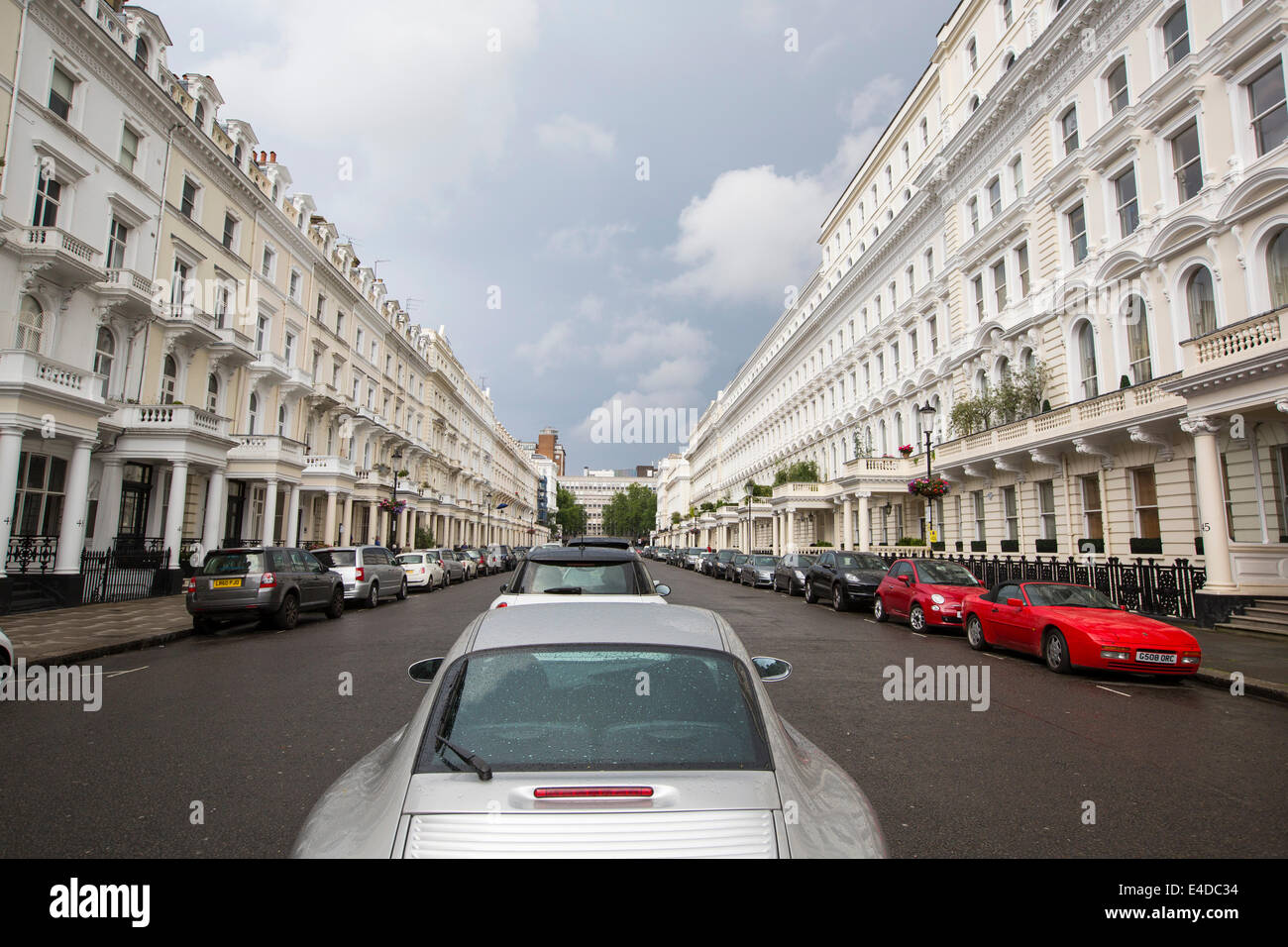 Queens gate terrace hi-res stock photography and images - Alamy