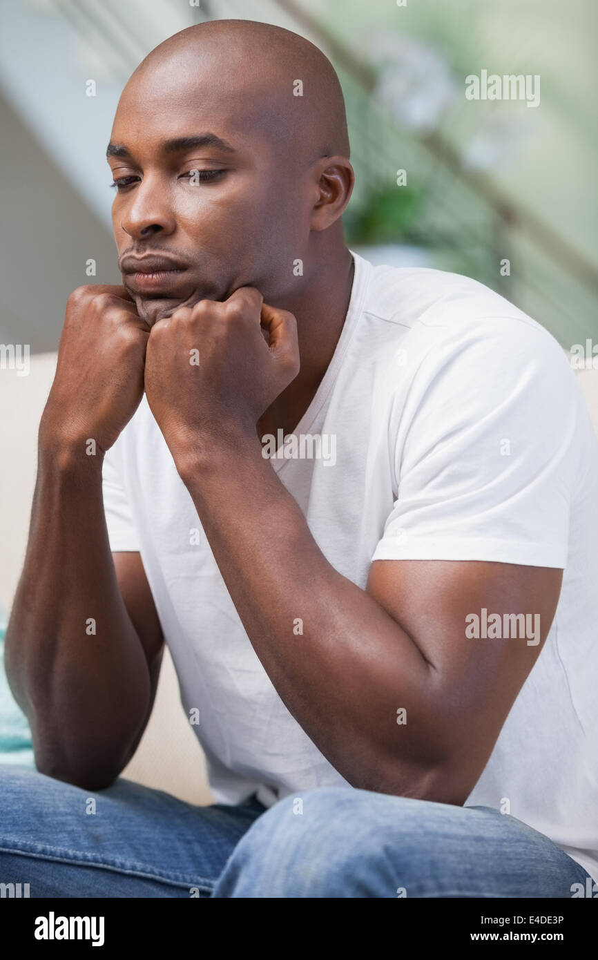 Upset black man hi-res stock photography and images - Alamy