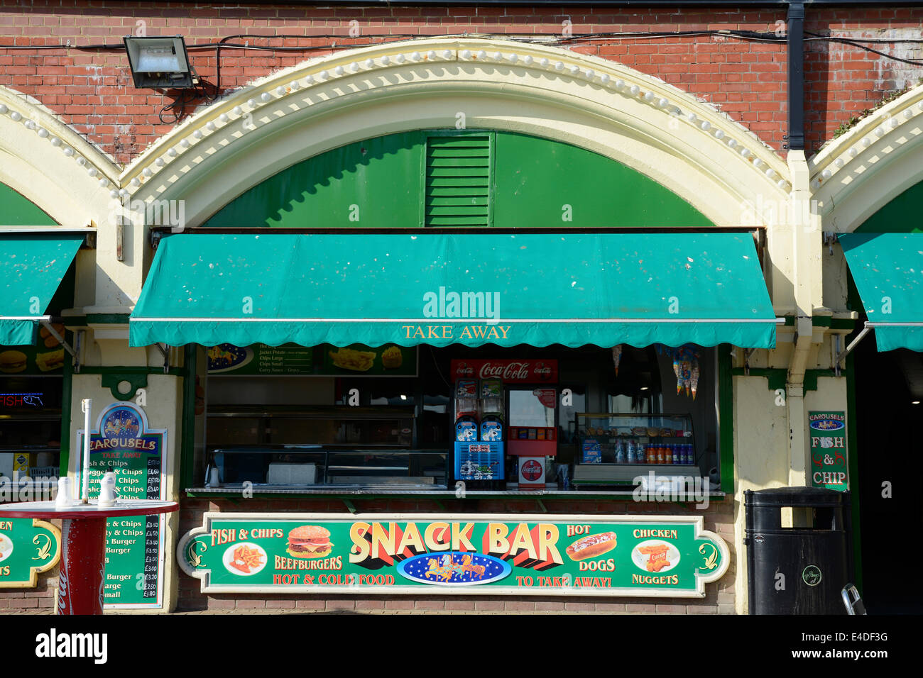 Fast food outlet england hi-res stock photography and images - Alamy